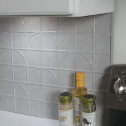Fasade Crescent 18" x 24" Cashmere Vinyl Backsplash Tile - 5 Pack at ...
