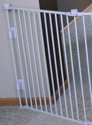 Carlson™ Wall-Mounting Hardware Kit for Convertible Pet Yard and Gate ...