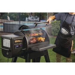 Louisiana Grills® 800 Black Label Series Pellet Grill at Menards®