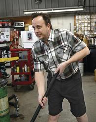 RW Rugged Wear® 32" Men's Nylon Utility Work Short at Menards®