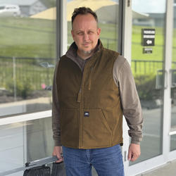 RW Rugged Wear® Men's Brown Duck Berber Lined Work Vest - X-Large at ...