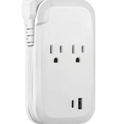 Globe Electric 2-Outlet 1 USB-A and 1 USB-C Portable Travel Power Block ...