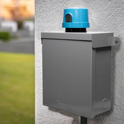 Intermatic® Low-Cost Locking Type Thermal Photocontrol - 120-277 V at ...