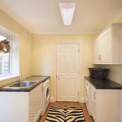 Lithonia Lighting 6000 Lumens 4' Low Profile LED Wraparound Light at ...