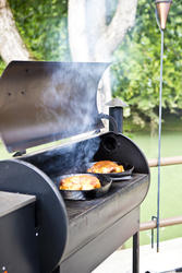 Lodge 12 Inch Cast Iron Skillet with Silicone Grip at Menards®