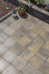 16 x 16 Quarter Turn Suede Cobblestone Patio Block at Menards®