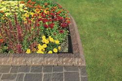 4-3/4 x 8 x 6 Curb Edger Block - Autumn Blend at Menards®