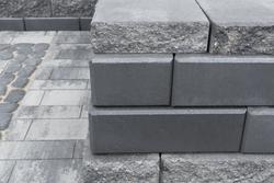 6 x 18 Quarry Gray Smooth Corbyn Retaining Wall Block at Menards®