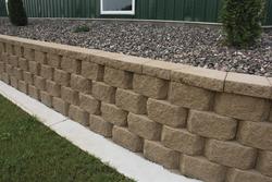 3-1/2 x 18-1/4 Tan XL Retaining Wall Cap at Menards®