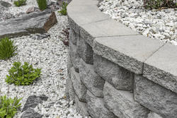 3-1/2 x 18-1/4 Quarry Gray XL Retaining Wall Cap at Menards®