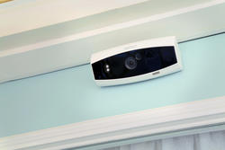 Remo+ DoorCam 3 1080p HD Wireless Over-The-Door Smart Security Camera ...