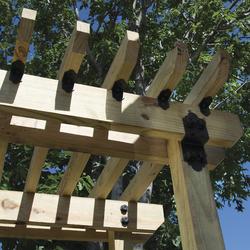 OZCO™ Laredo Sunset 4" Post-to-Beam Connector - 2 Pack at Menards®