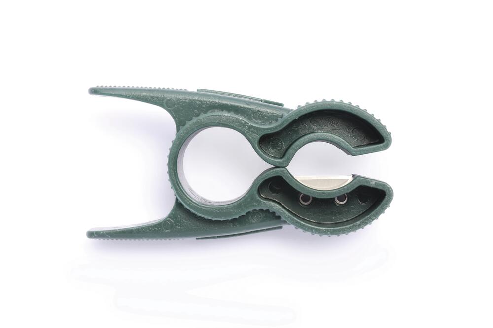 Menards pipe cutter store