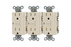 Smart Electrician® 15-Amp Self-Test GFCI Outlet 3-Pack Light Almond at ...