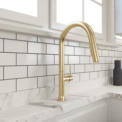 BOCCHI Tronto One-Handle Pull-Down Polished Brushed Gold Kitchen Faucet ...