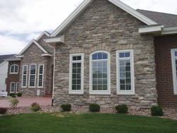 Cast Natural Nicolet Weatheredge Manufactured Stone Veneer Siding (100 ...