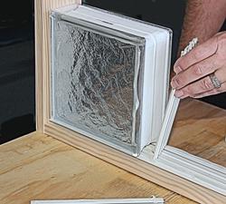 Speedset 7-1/2" Vertical Track for 3" Glass Block - 6-Pack at Menards®