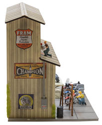 O Scale Moe's Cycle Shop at Menards®
