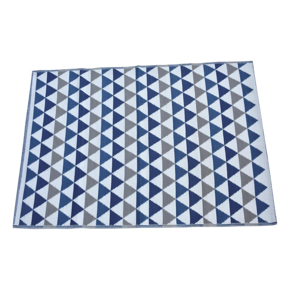 Triangle 5 x 7 Patio Rug