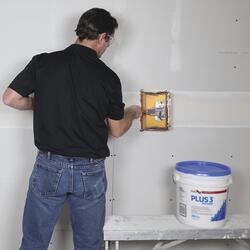 SHEETROCK® Plus 3® Premixed Lightweight All-Purpose Joint Compound Pail ...