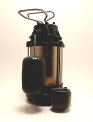 Wayne® 3/4 HP Cast Iron/Stainless Steel Sump Pump at Menards®