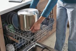 Maytag® 5-Cycle Fingerprint Resistant Stainless Steel Built-In ...