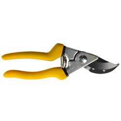 Yardworks® 3-Piece Pruning Set at Menards®