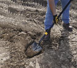 Yardworks® Fiberglass Long Handle Round Point Digging Shovel at Menards®