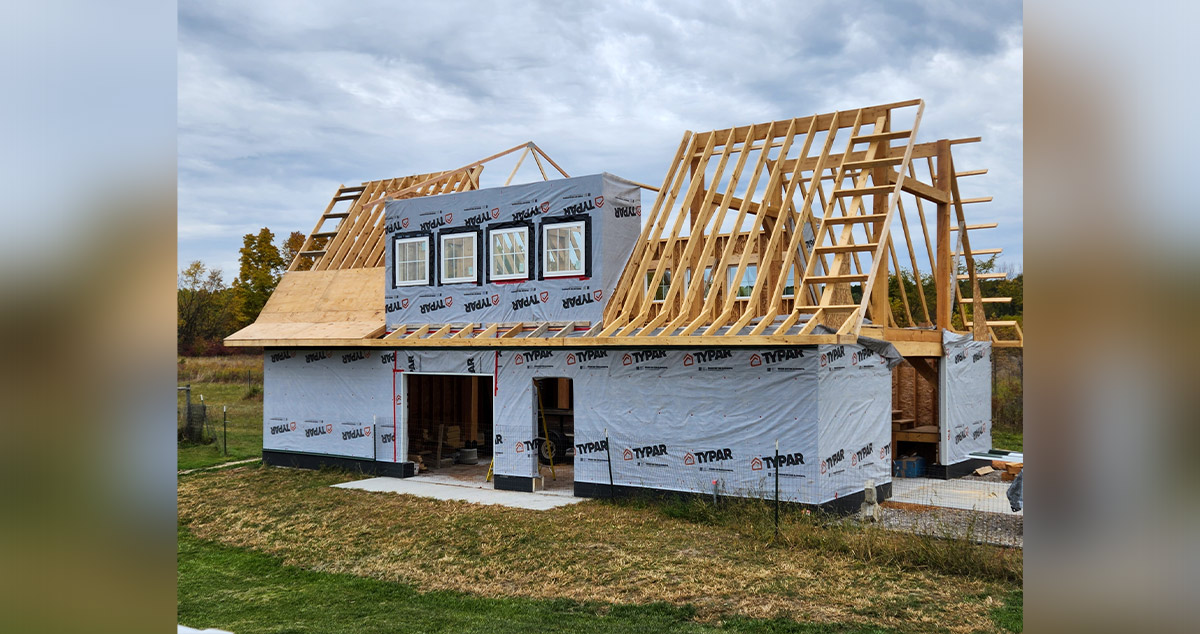 Michigan Hybrid Timber Frame Barn/Garage - Project by Jeff at Menards®