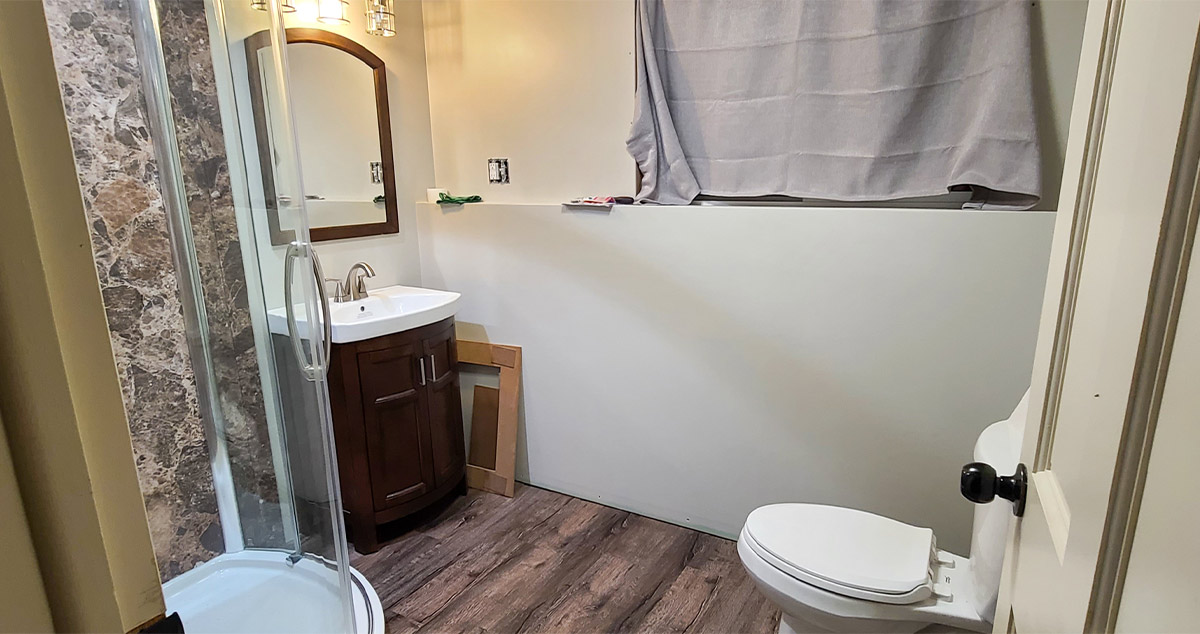 Step-Down Bathroom - Project by Lisa at Menards®