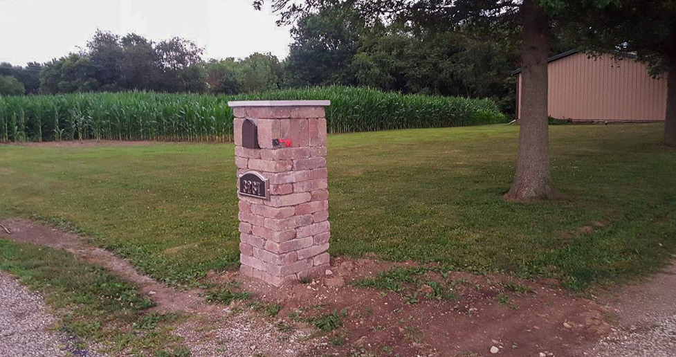 Paver Stone Mailbox - Project by Lori at Menards®