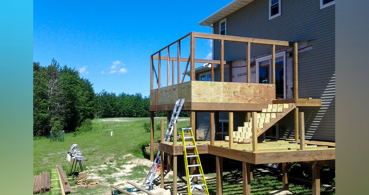 Multilevel Screen Porch & Deck - Project by Eric at Menards®