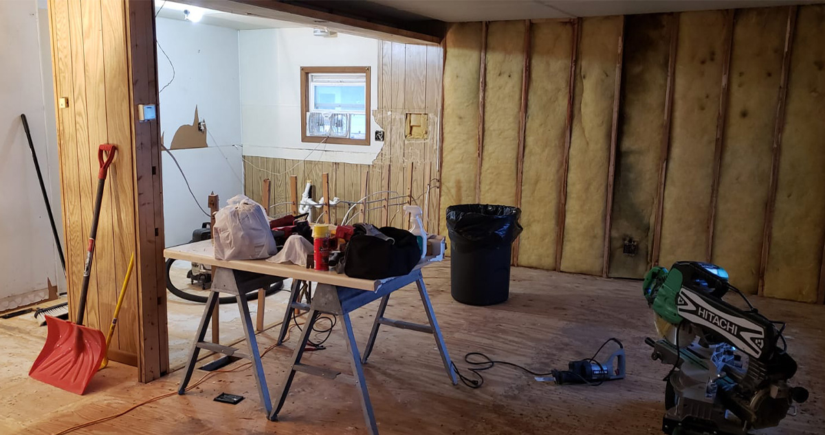 Kitchen & Breakfast Bar - Project by Andrew at Menards®