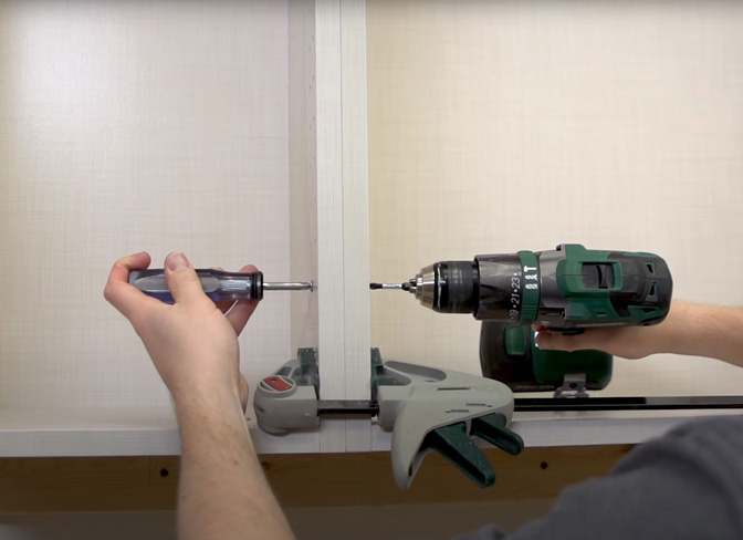 How-To Install KLËARVŪE Kitchen Cabinets at Menards®