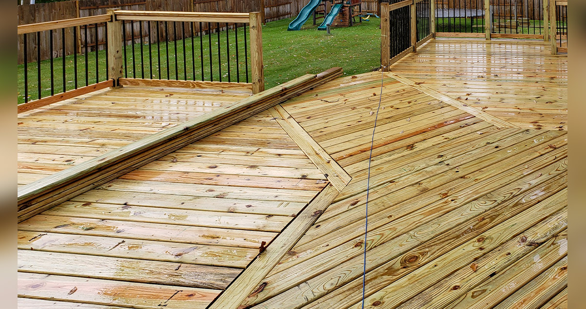 Custom Deck - Project by Kevin at Menards®