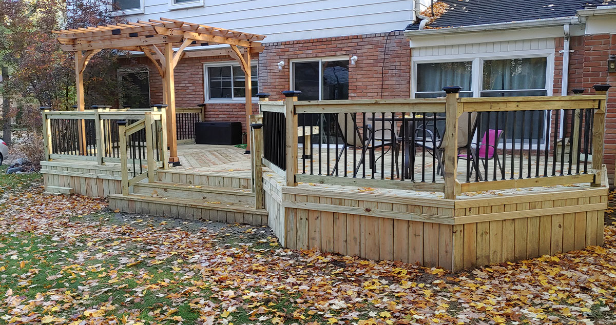 Octagon Deck With Built In Seat Octagon Shaped Table 0 Person Patio