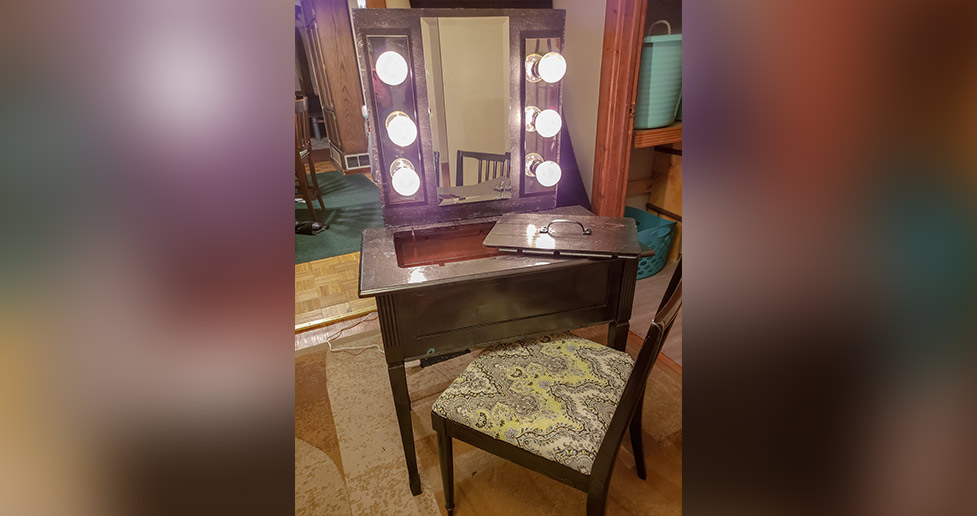 Sewing Table Upcycle - Project by Andrea at Menards®