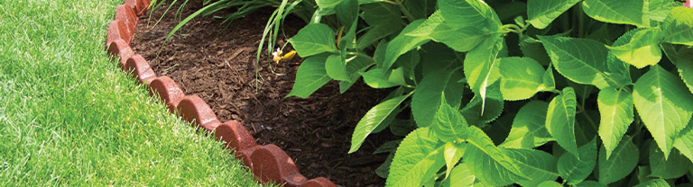Mulch Buying Guide at Menards®
